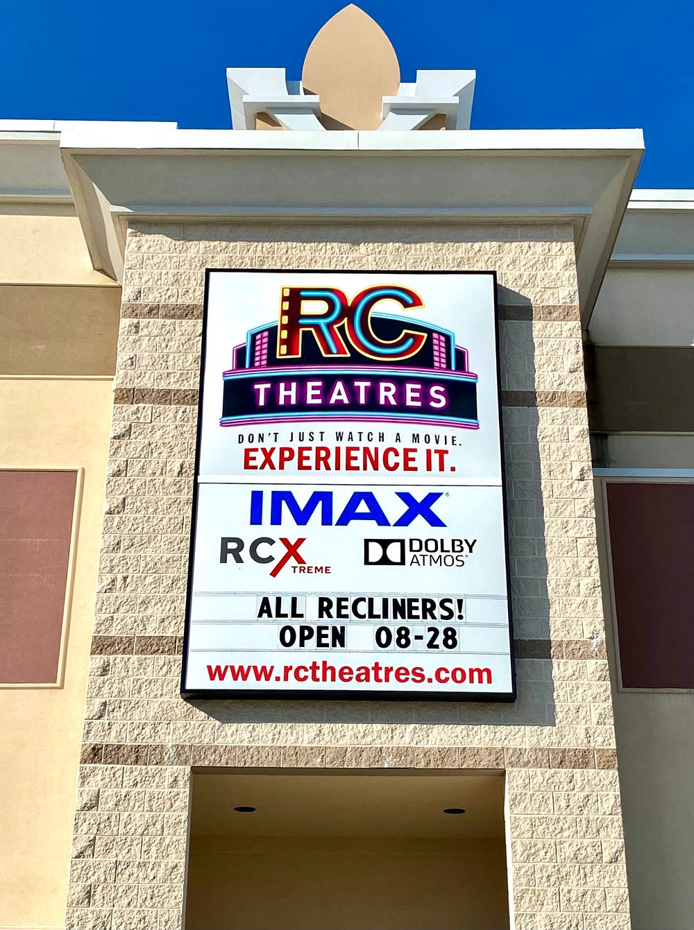Theatre details - R/C Queensgate Movies 13 & IMAX - RC Theatres