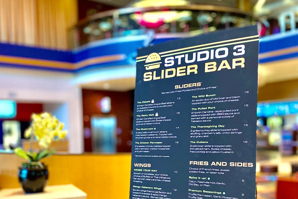 Showcase Cinema de Lux Patriot Place | Showtimes & Tickets - Showcase ...