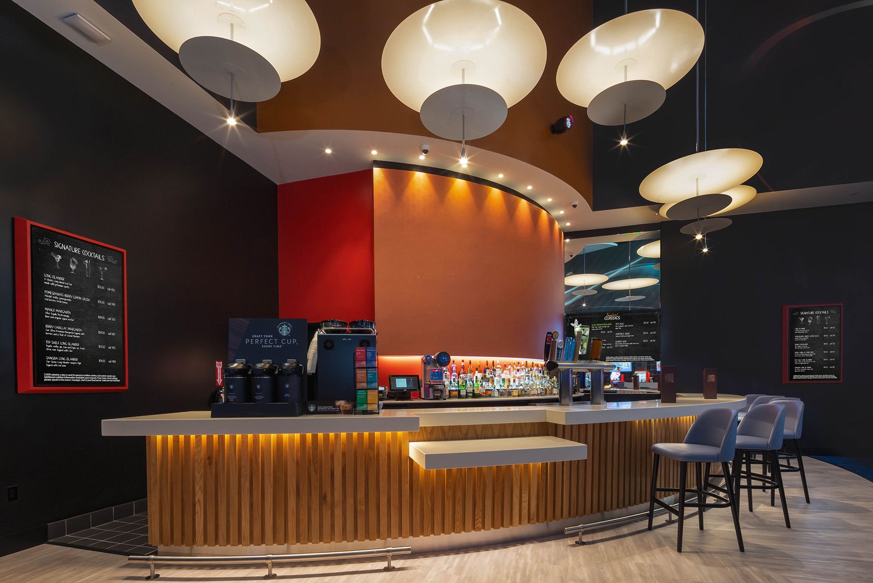 Hanover Movie Theater | Showcase Cinema de Lux Hanover Crossing ...