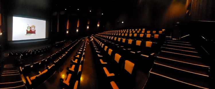 Theatre details - R/C Gateway Theater 8 - RC Theatres